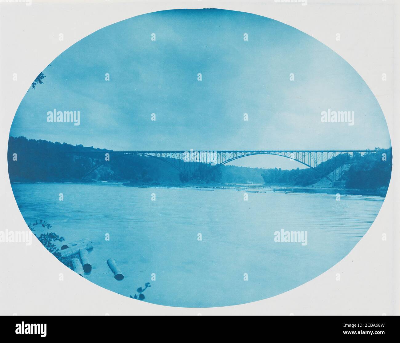 Marshall avenue bridge hi-res stock photography and images - Alamy