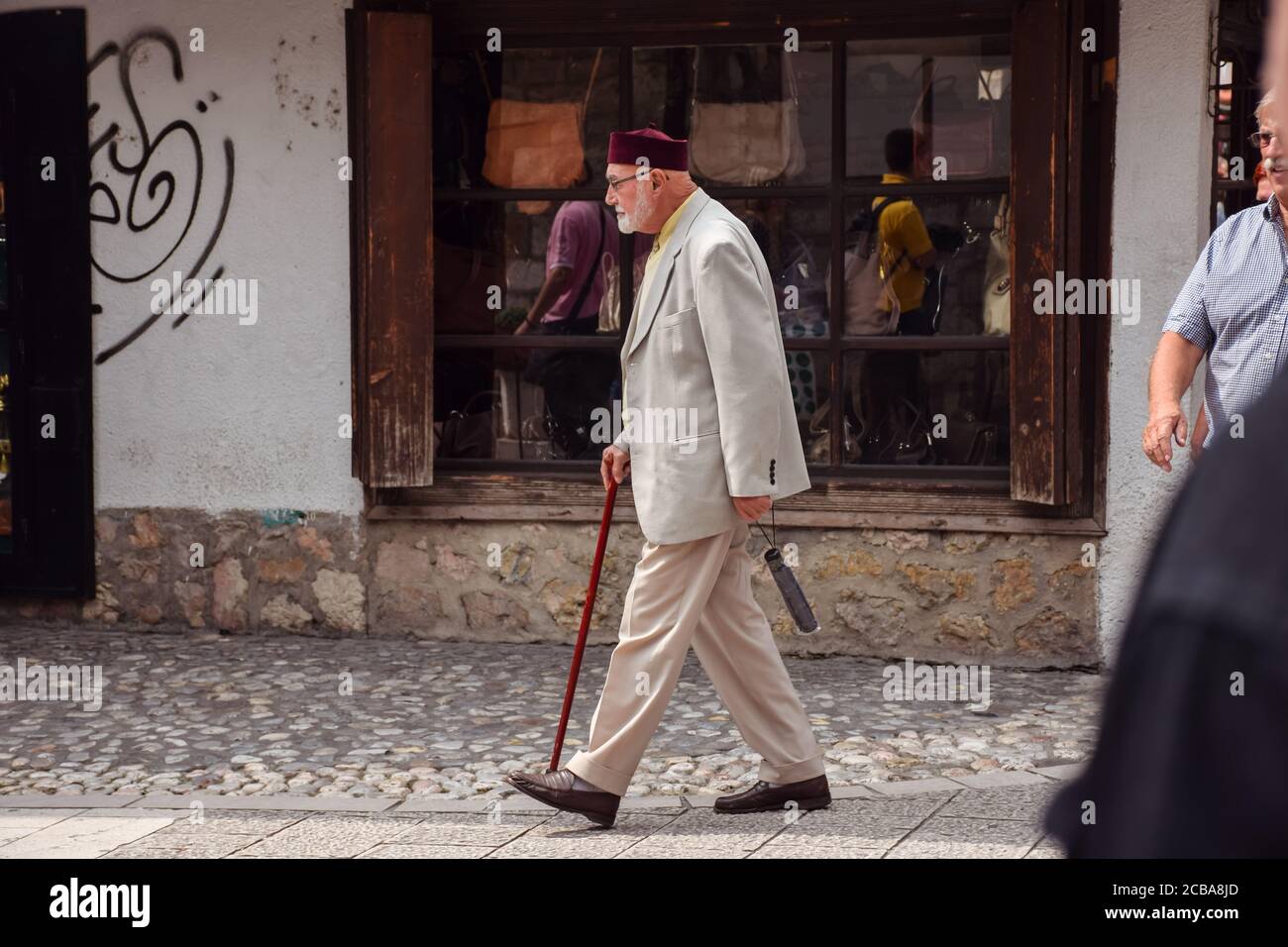 Bosnian muslim hi-res stock photography and images - Alamy