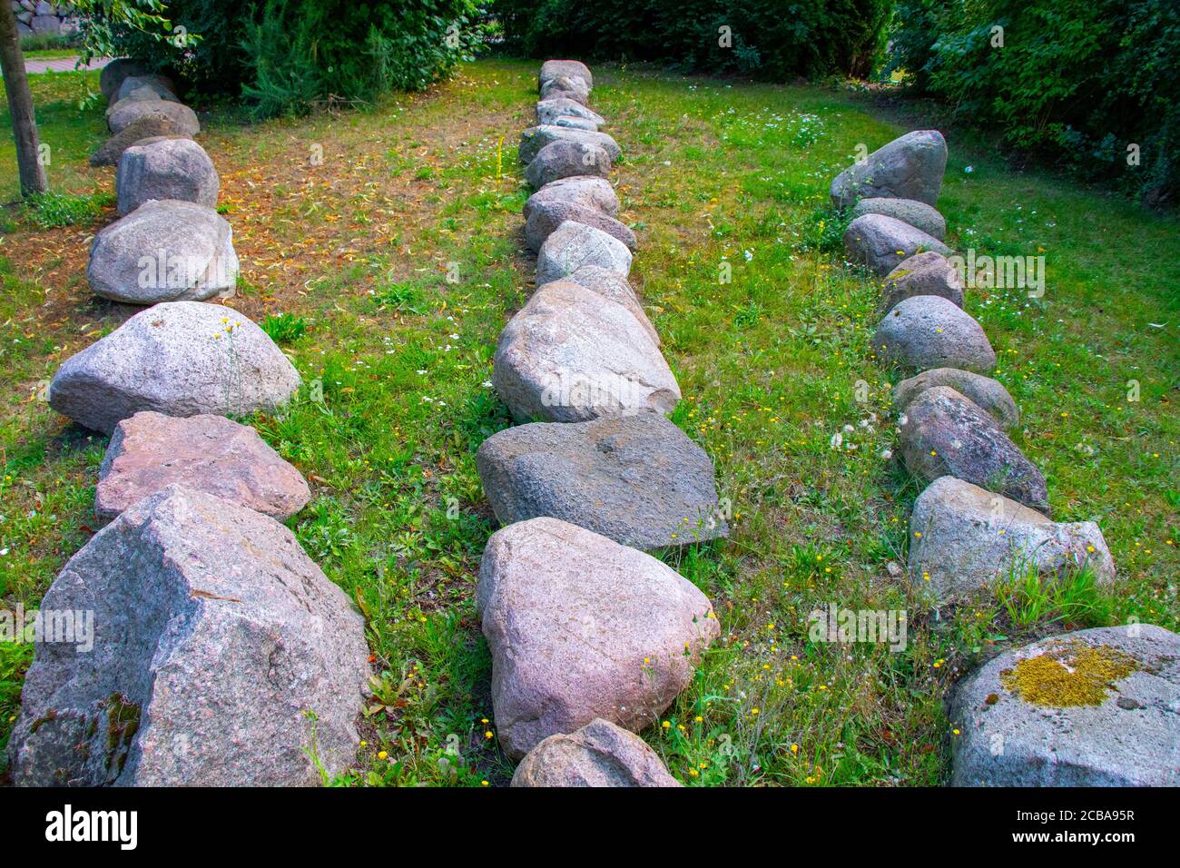 Close up row stones hi-res stock photography and images - Alamy