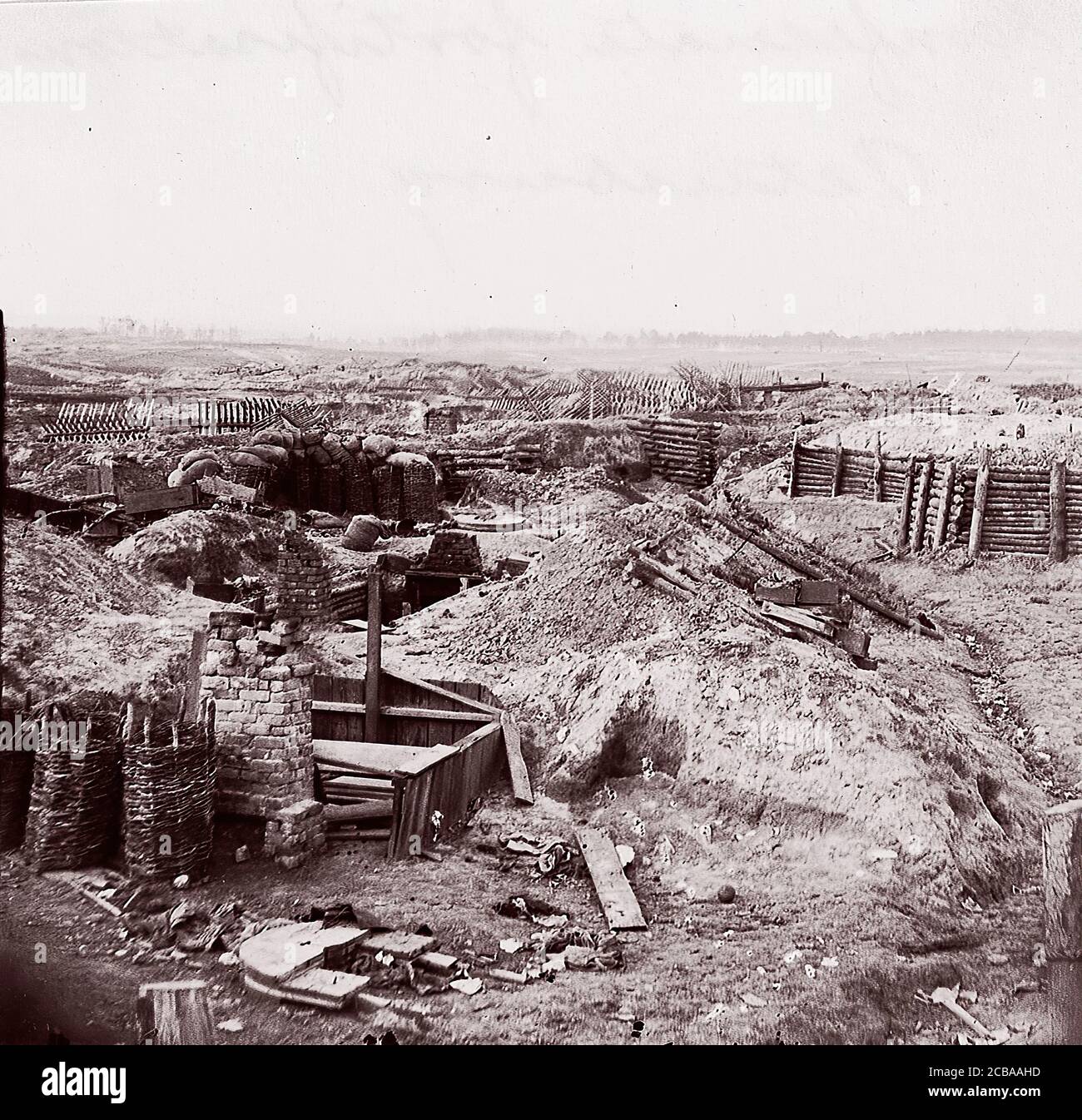 Sandbag fortifications hi-res stock photography and images - Alamy