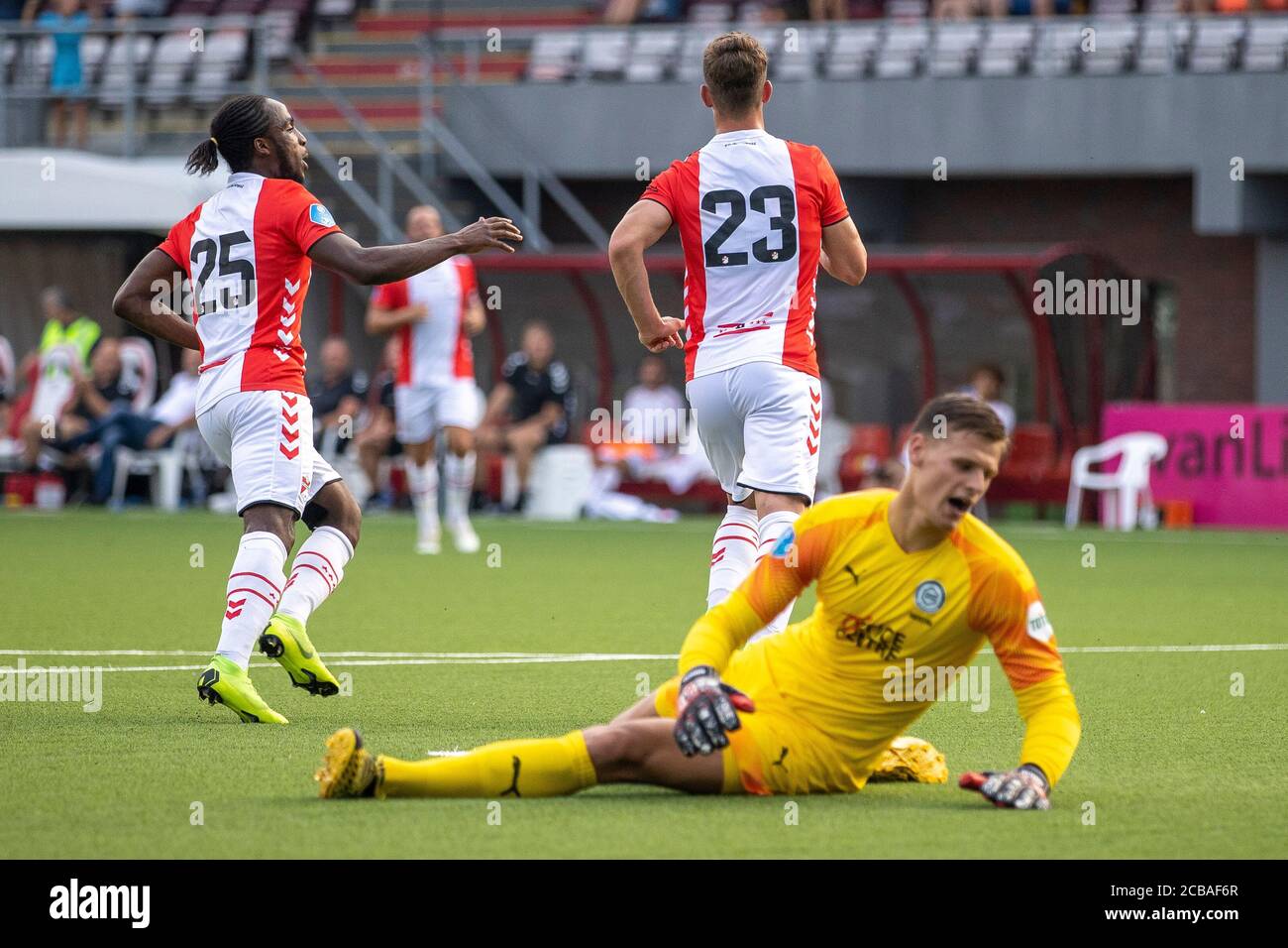 Sinan Bakis signs a contract at Heracles Almelo Stock Photo - Alamy