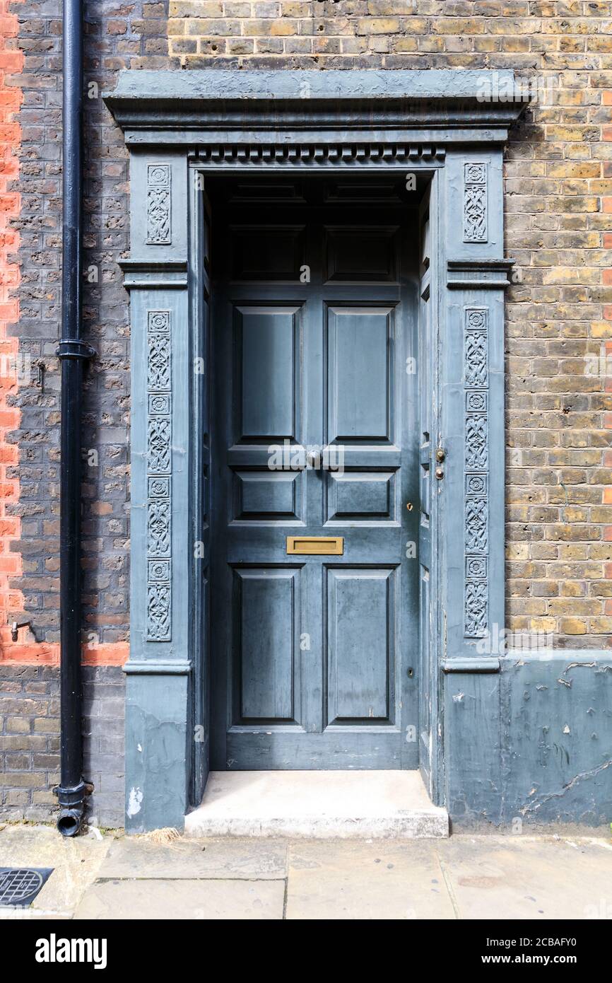 Door detail, historic restored Georgian architecture in Princelet ...