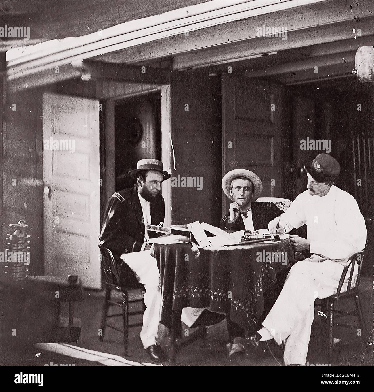 Uss hunchback hi-res stock photography and images - Alamy