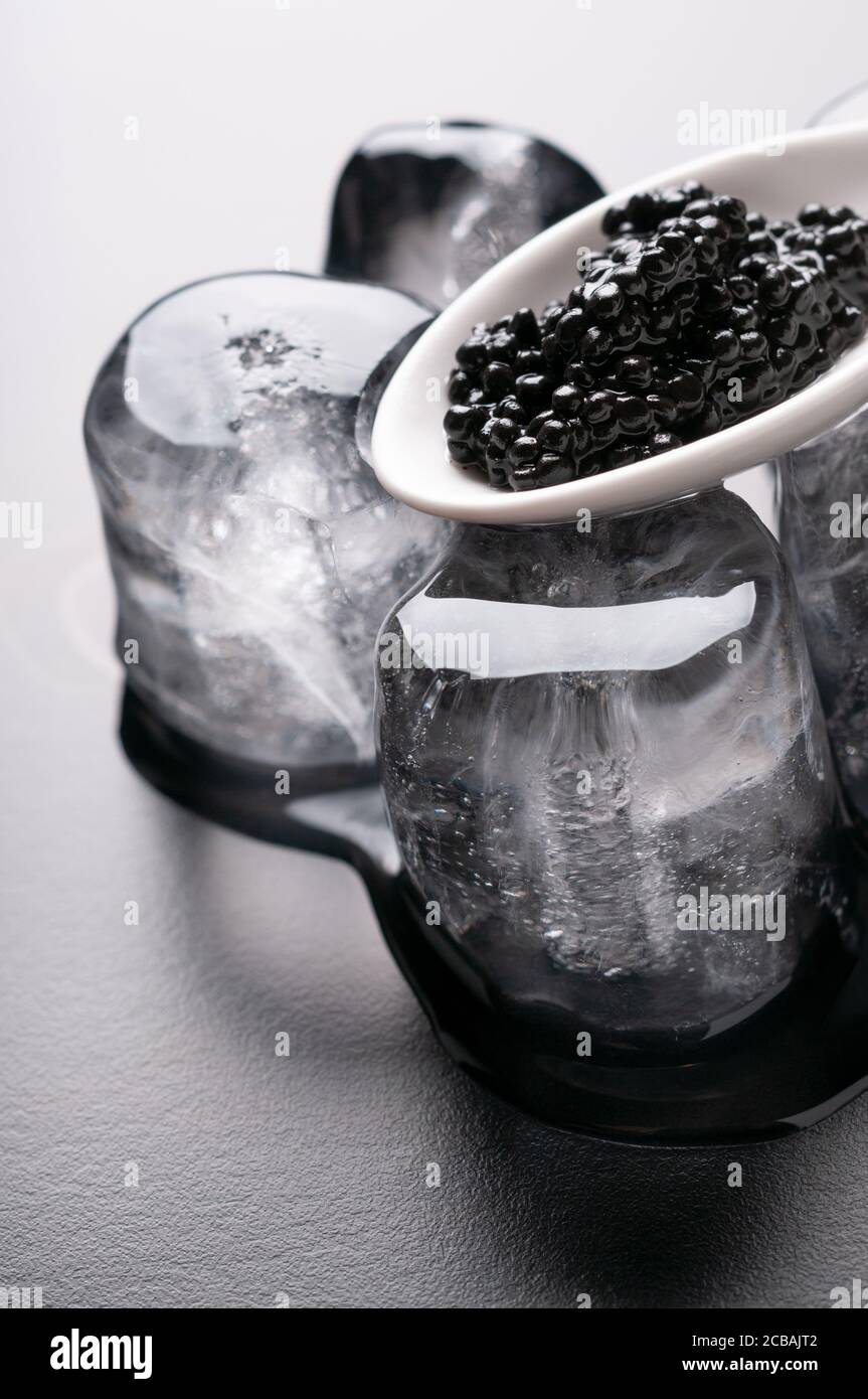 Caviar with ice Stock Photo - Alamy