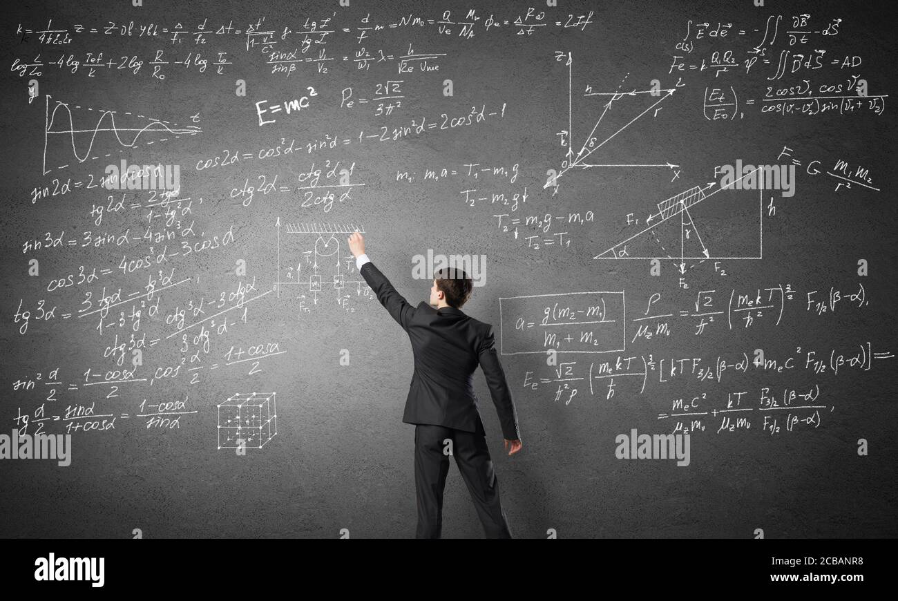 Physics classroom male teacher hi-res stock photography and images - Alamy