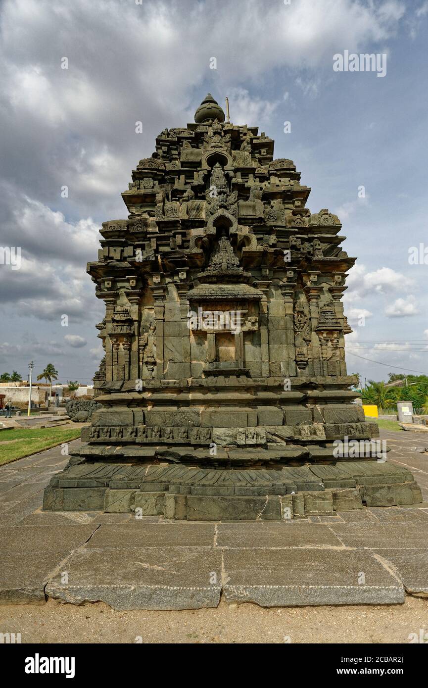 Kalasha in temple architecture hi-res stock photography and images - Alamy