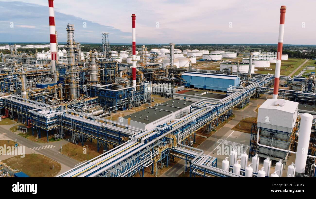 Industrial CO2 global warming emissions of a petrochemistry oil ...