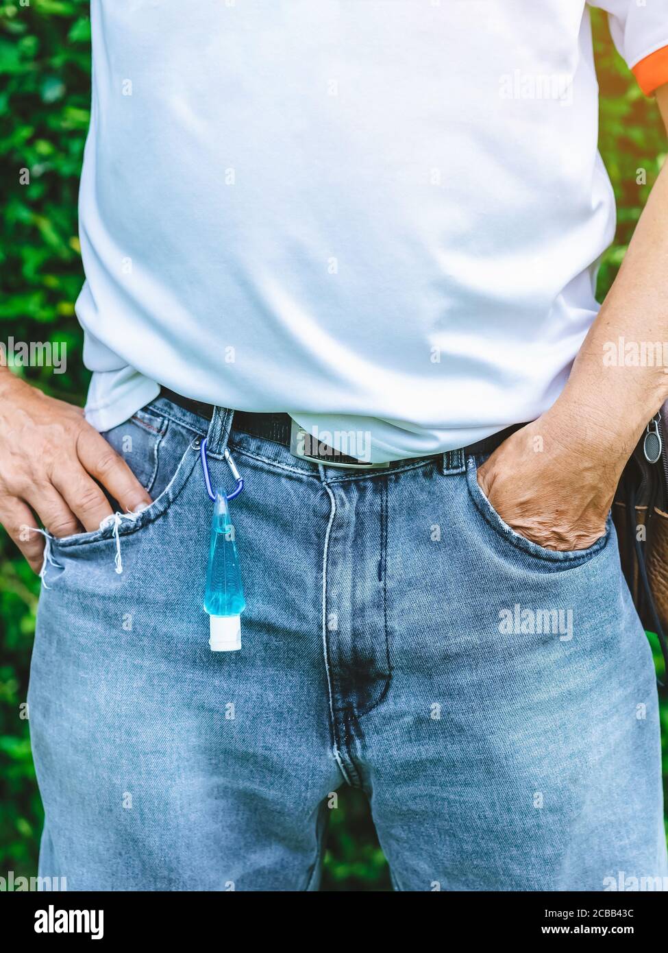 Mini portable alcohol gel bottle to kill Corona Virus(Covid-19) hanging ...