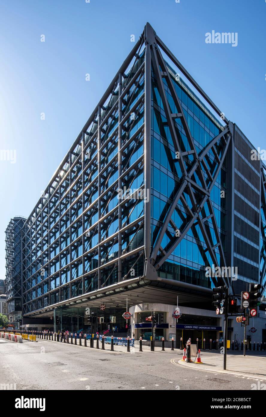 Structural exoskeleton hi-res stock photography and images - Alamy