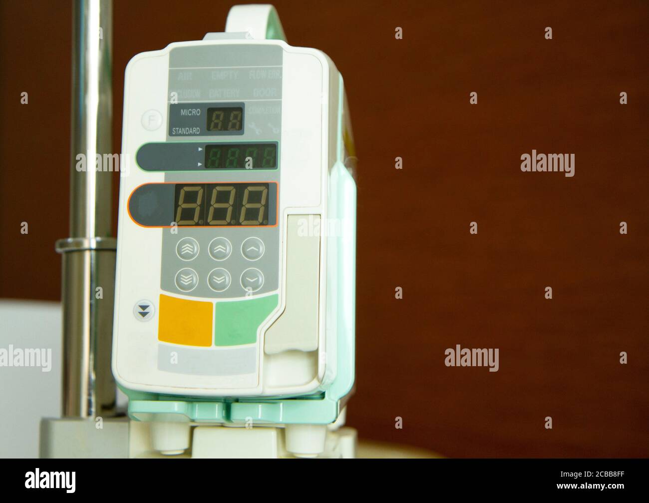 Infusion pump hi-res stock photography and images - Alamy