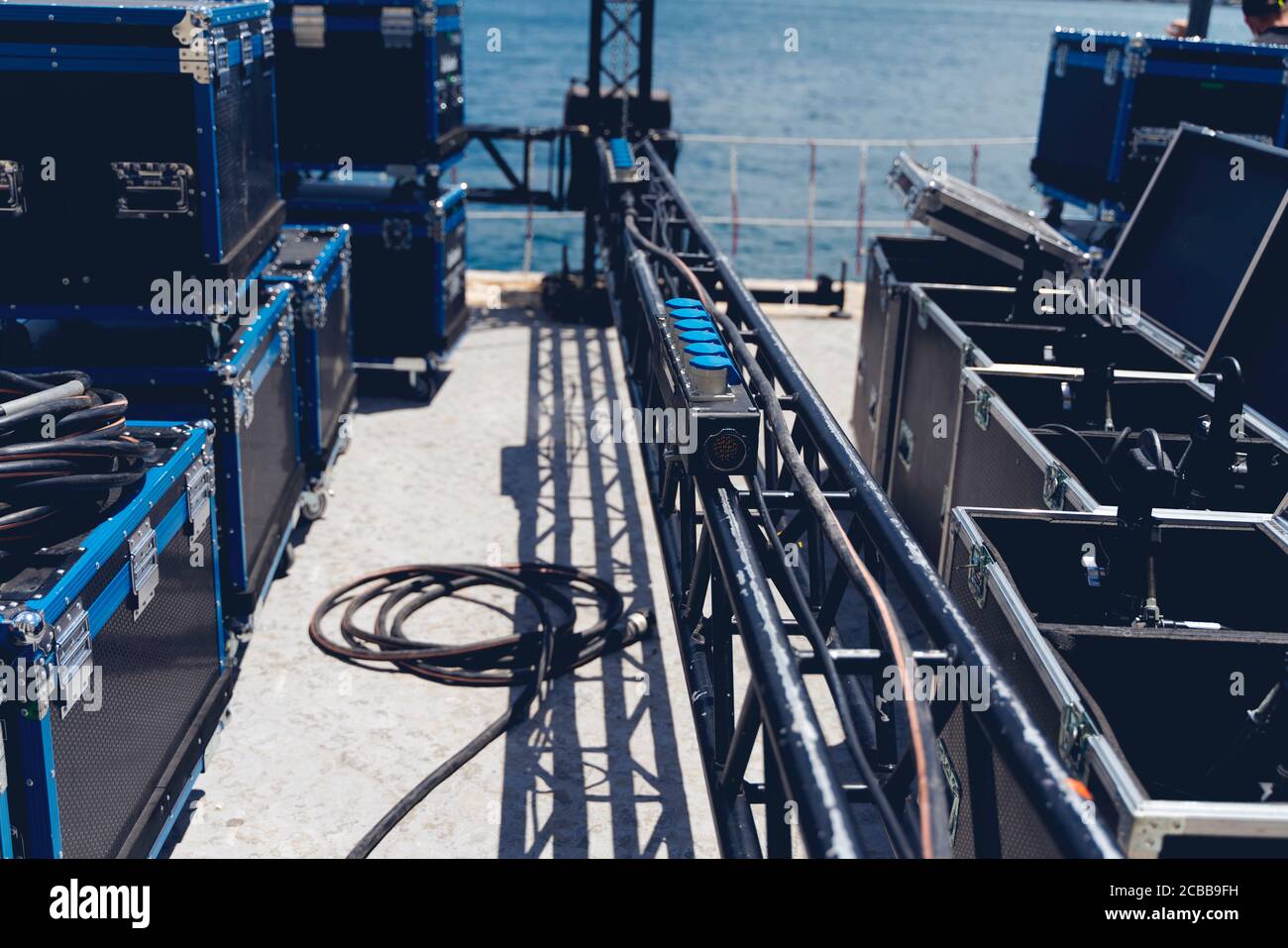 Installation of professional sound, light, video and stage equipment ...