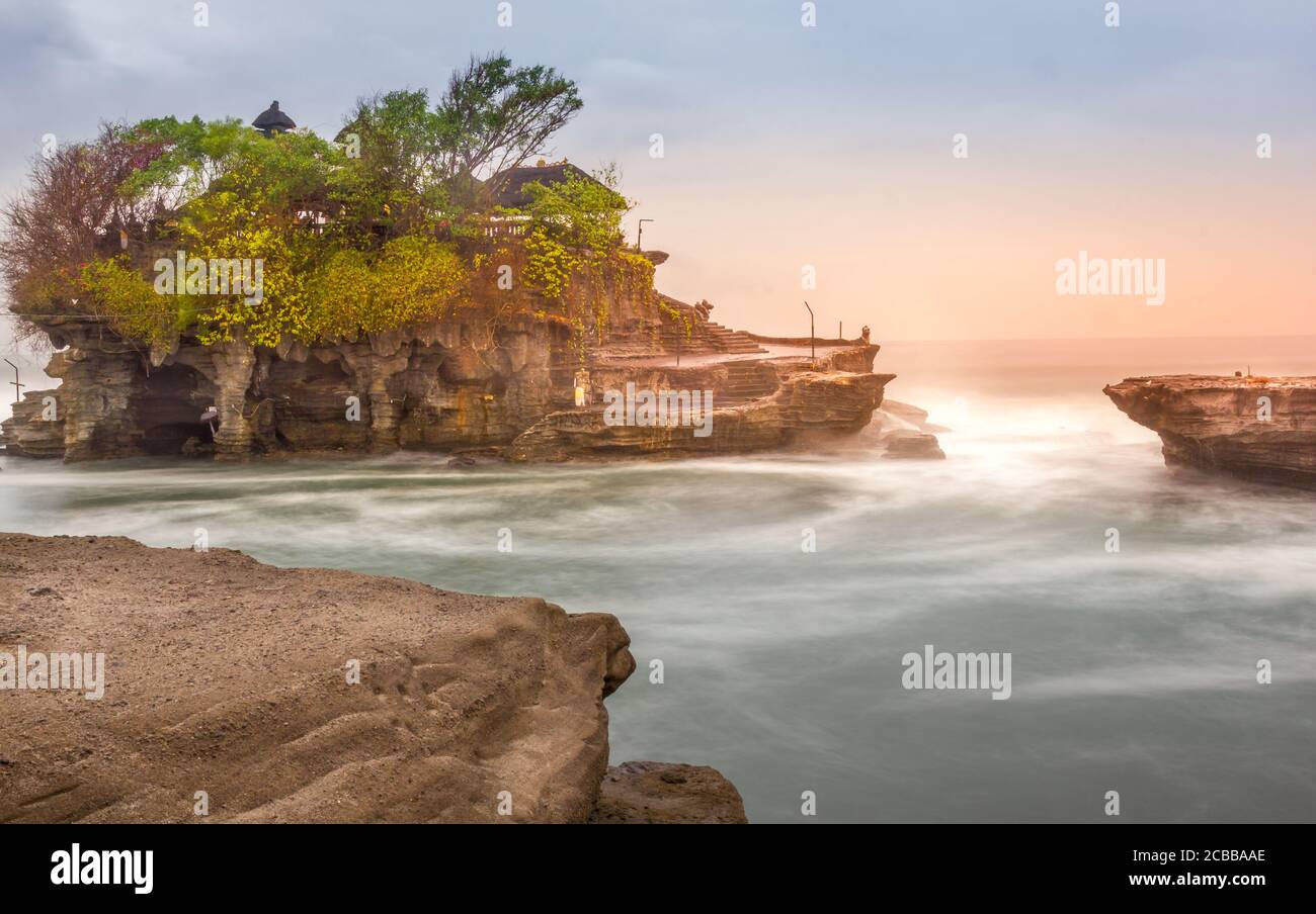 Sunset in Tanah Lot temple, Bali, Indonesia Stock Photo - Alamy
