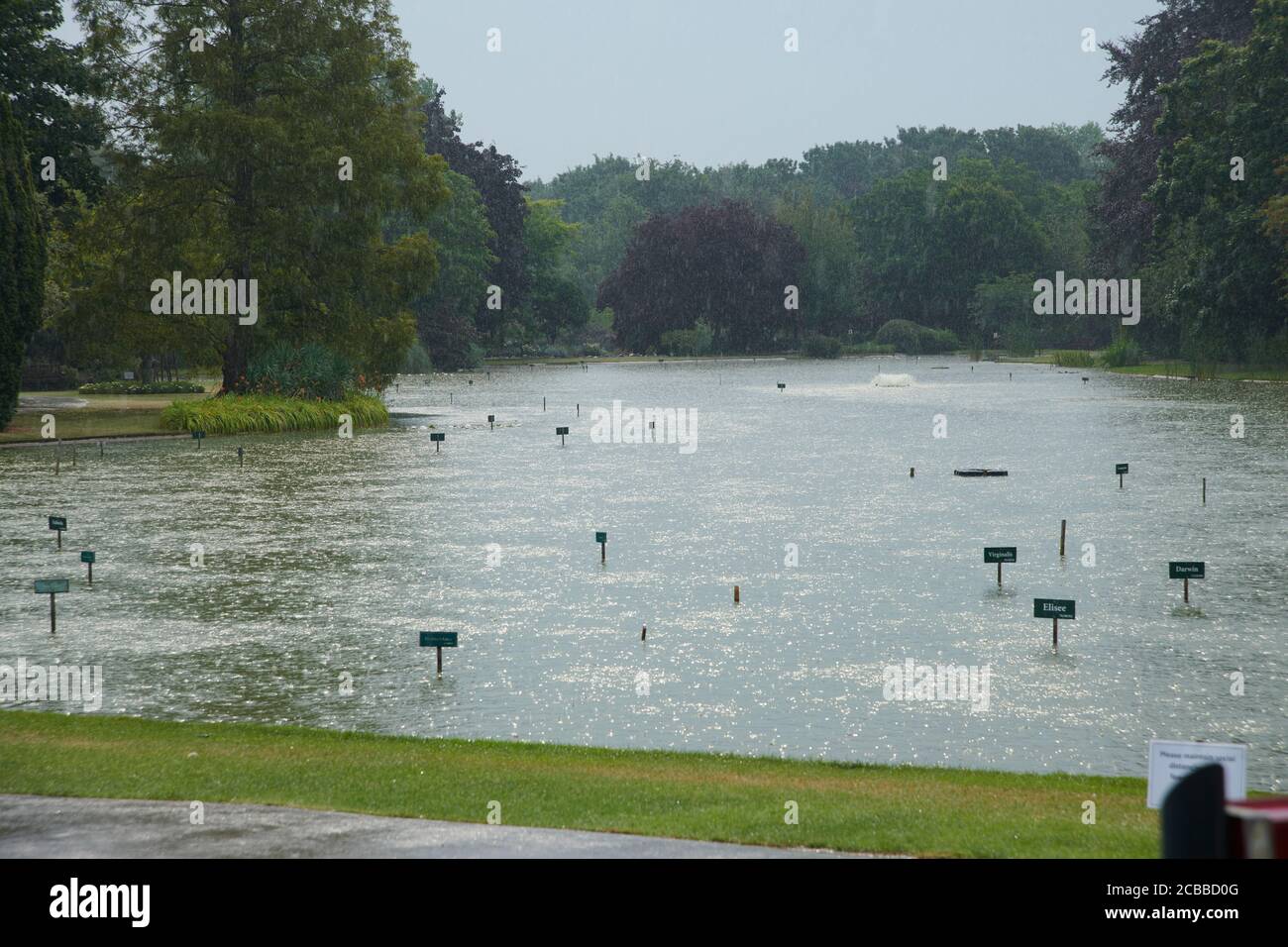 Thunderstorms uk hi-res stock photography and images - Alamy
