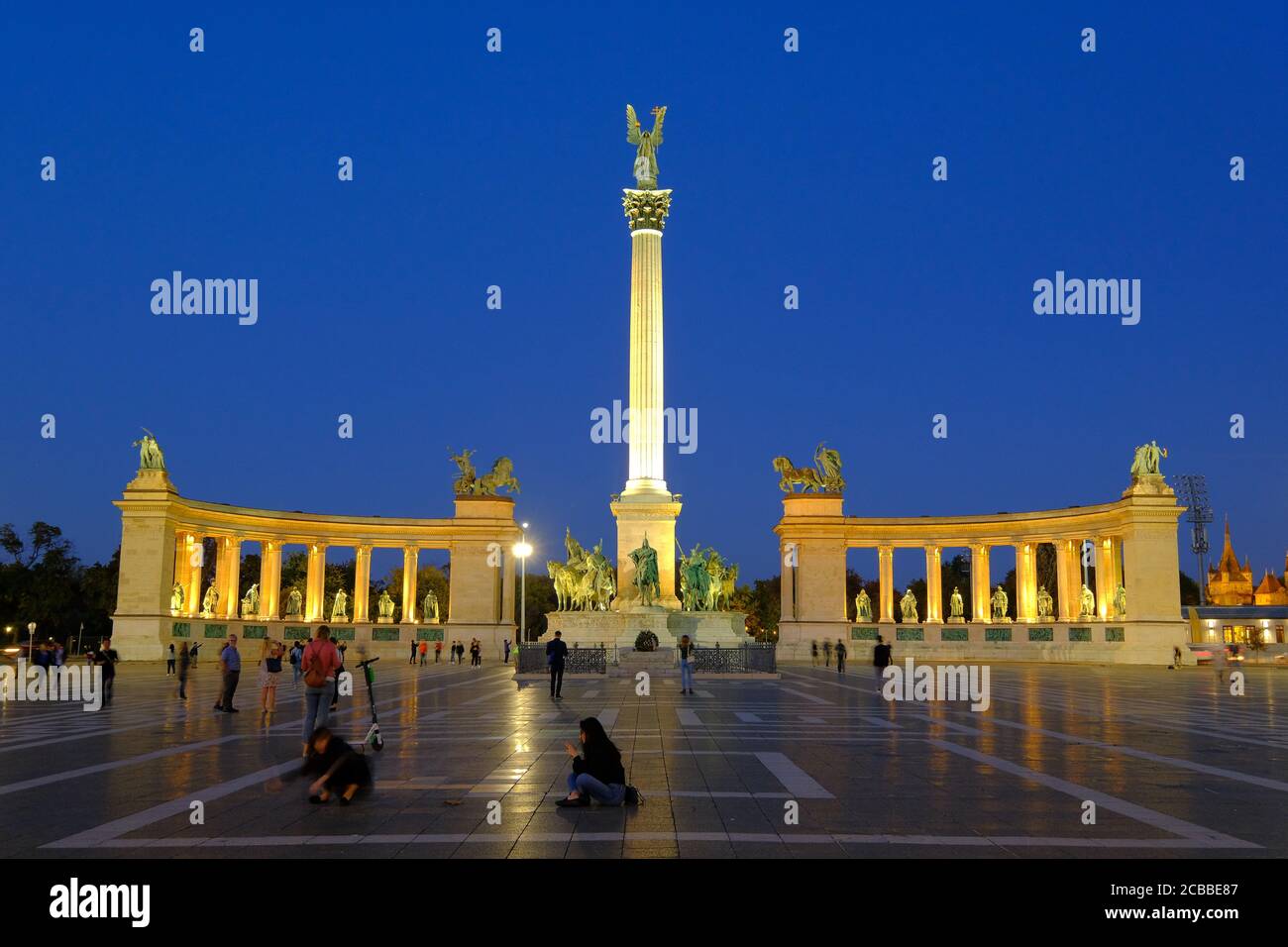 travel in Hungary Budapest Hosok tere Stock Photo - Alamy