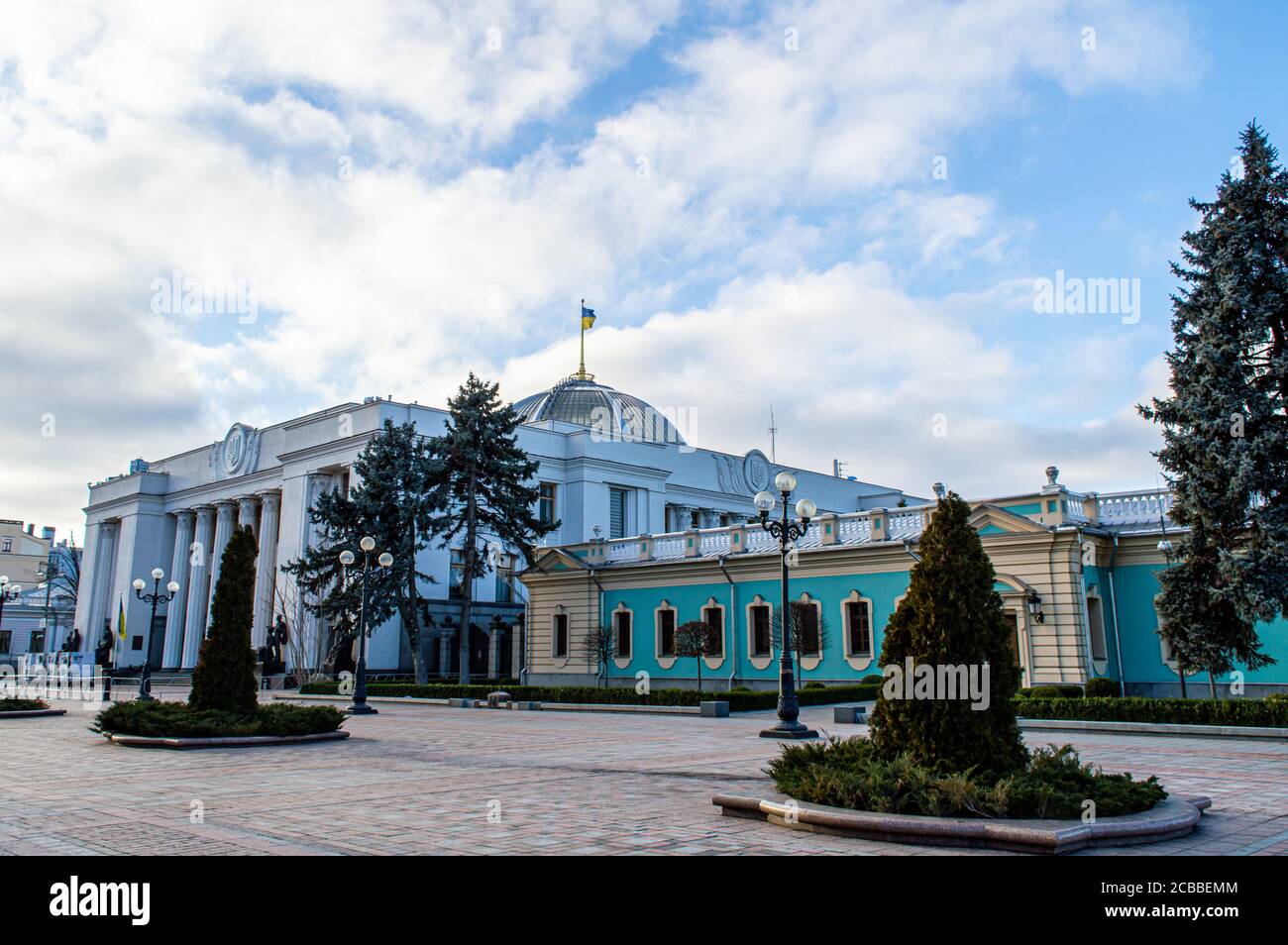 Ukraine kiev parliament building hi-res stock photography and images ...