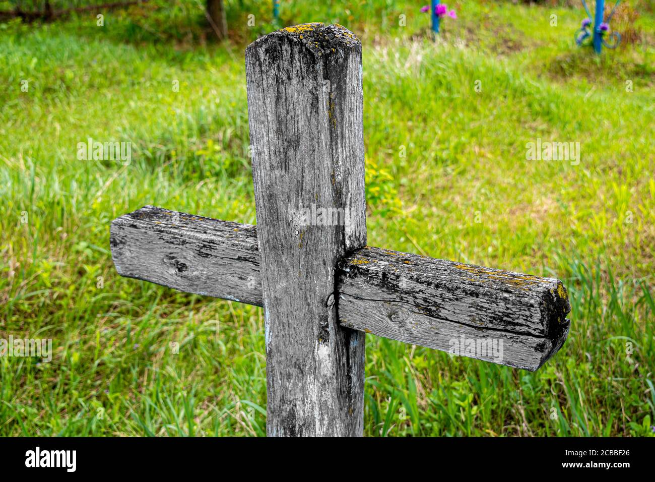 Old wood cross at cemetery Stock Photo - Alamy