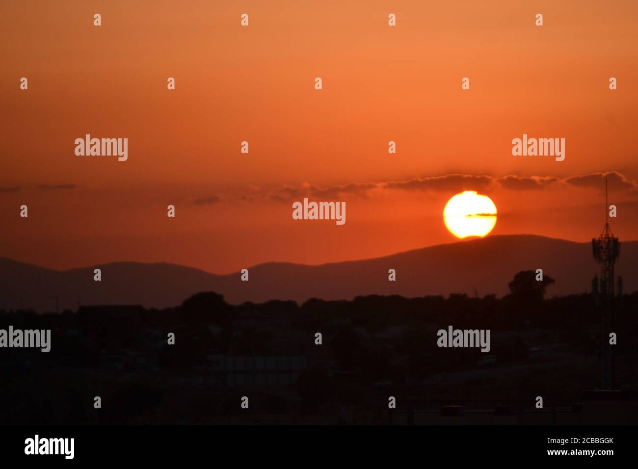 Solar eclipse solar cloud tree hi-res stock photography and images - Alamy
