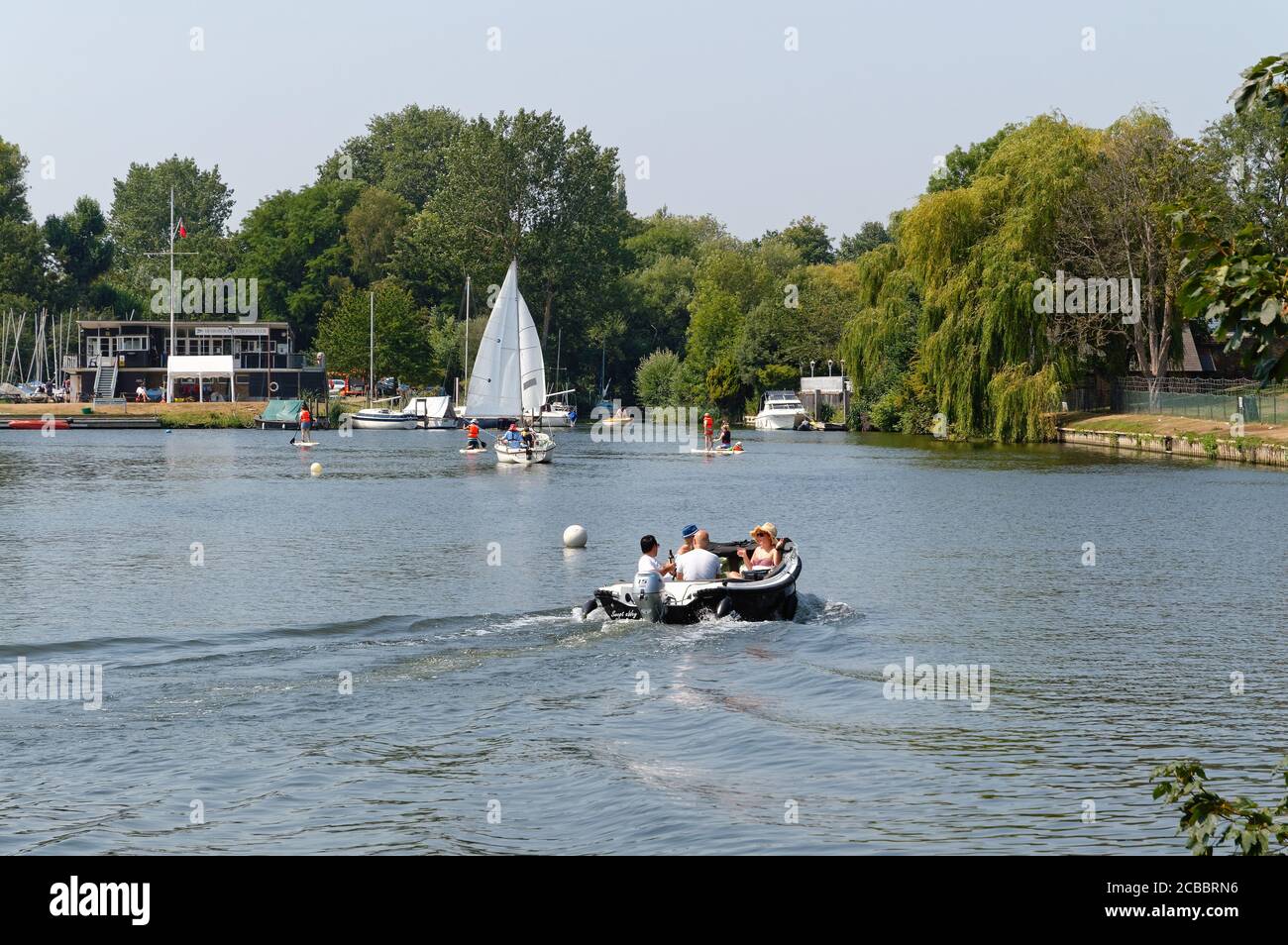 Small river craft hi-res stock photography and images - Alamy