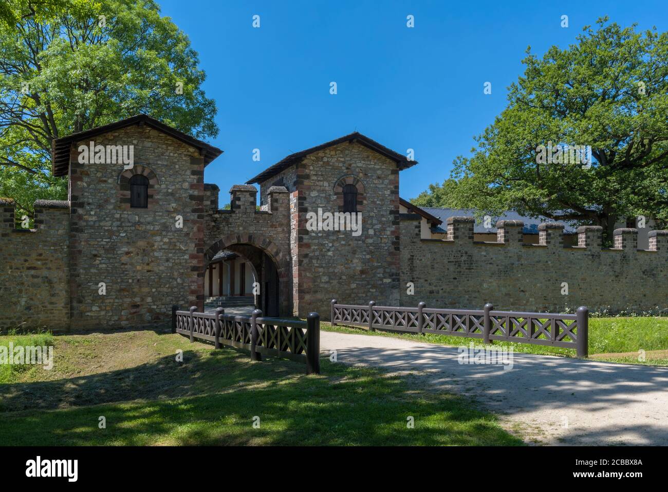 Roman fort and museum hi-res stock photography and images - Alamy