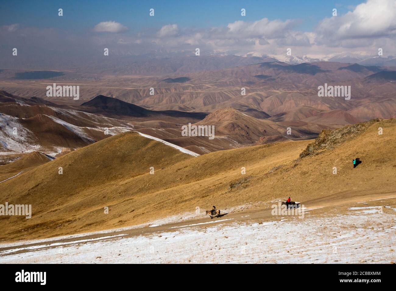 Scenes from Son Kol Lake in Kyrgyzstan's Naryn Oblast Stock Photo - Alamy