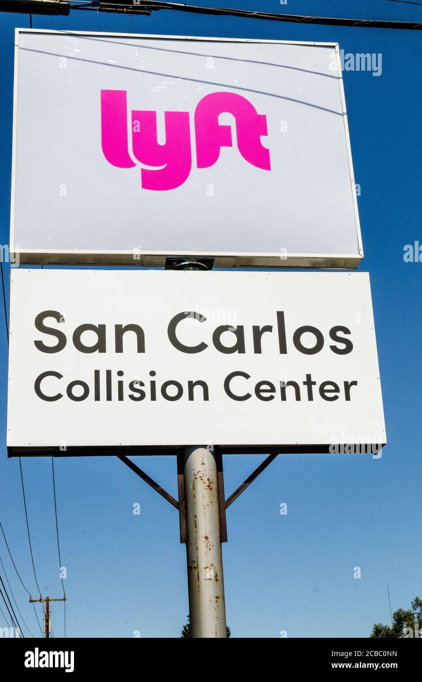 Lyft ride hi-res stock photography and images - Alamy