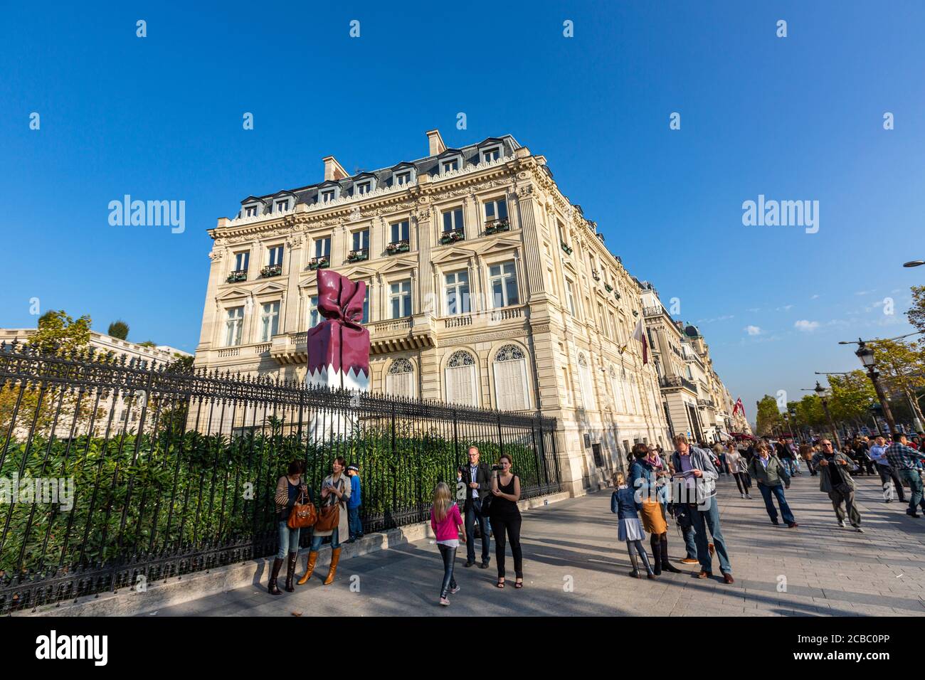 Embassy of Qatar, Rue de Tilsitt,, from Place Charles de Gaulle, Paris ...