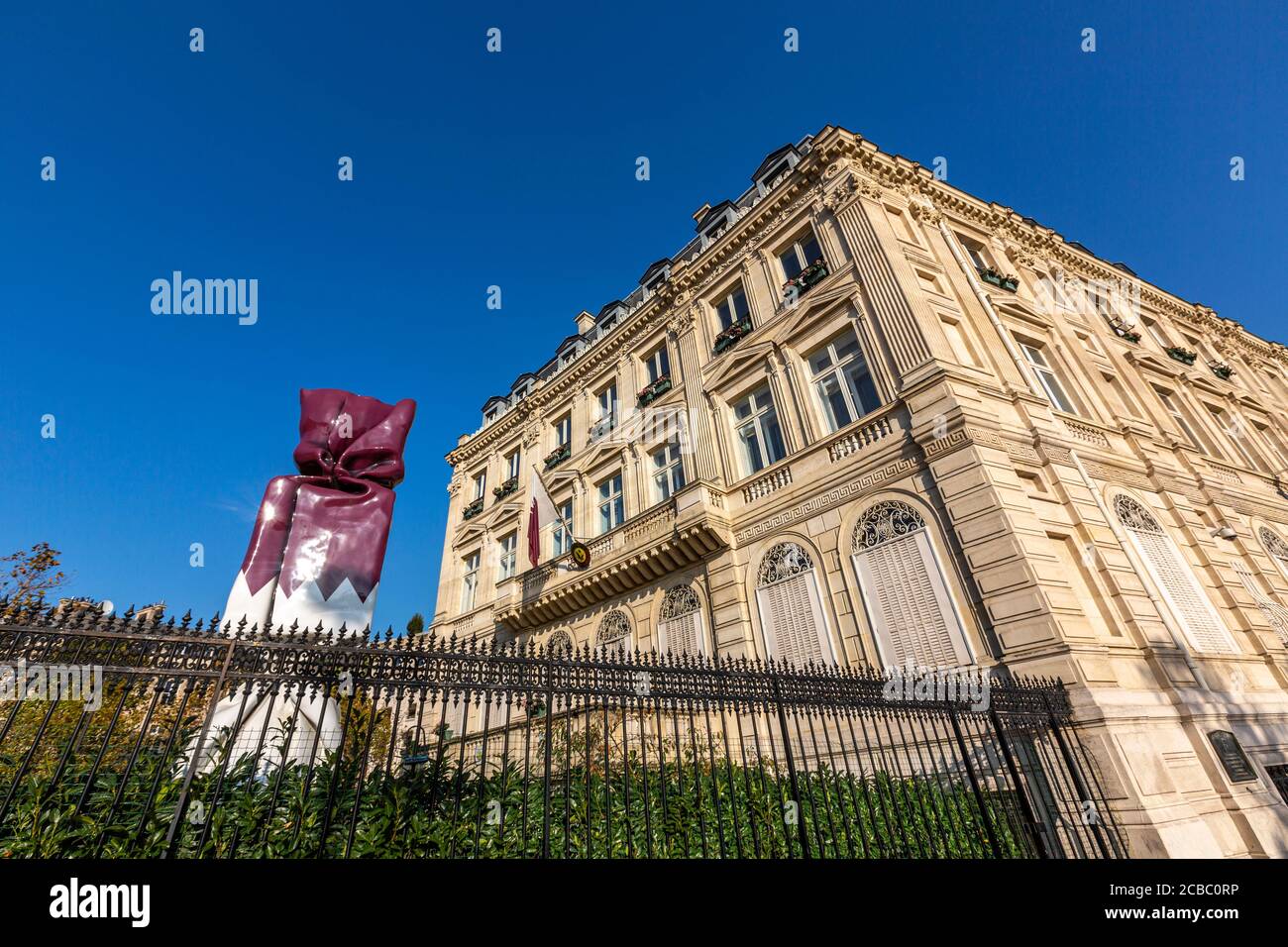 Embassy of Qatar, Rue de Tilsitt,, from Place Charles de Gaulle, Paris ...