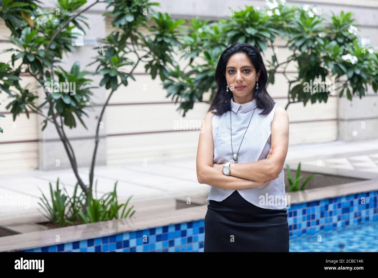 Senior business formal women standing hi-res stock photography and ...