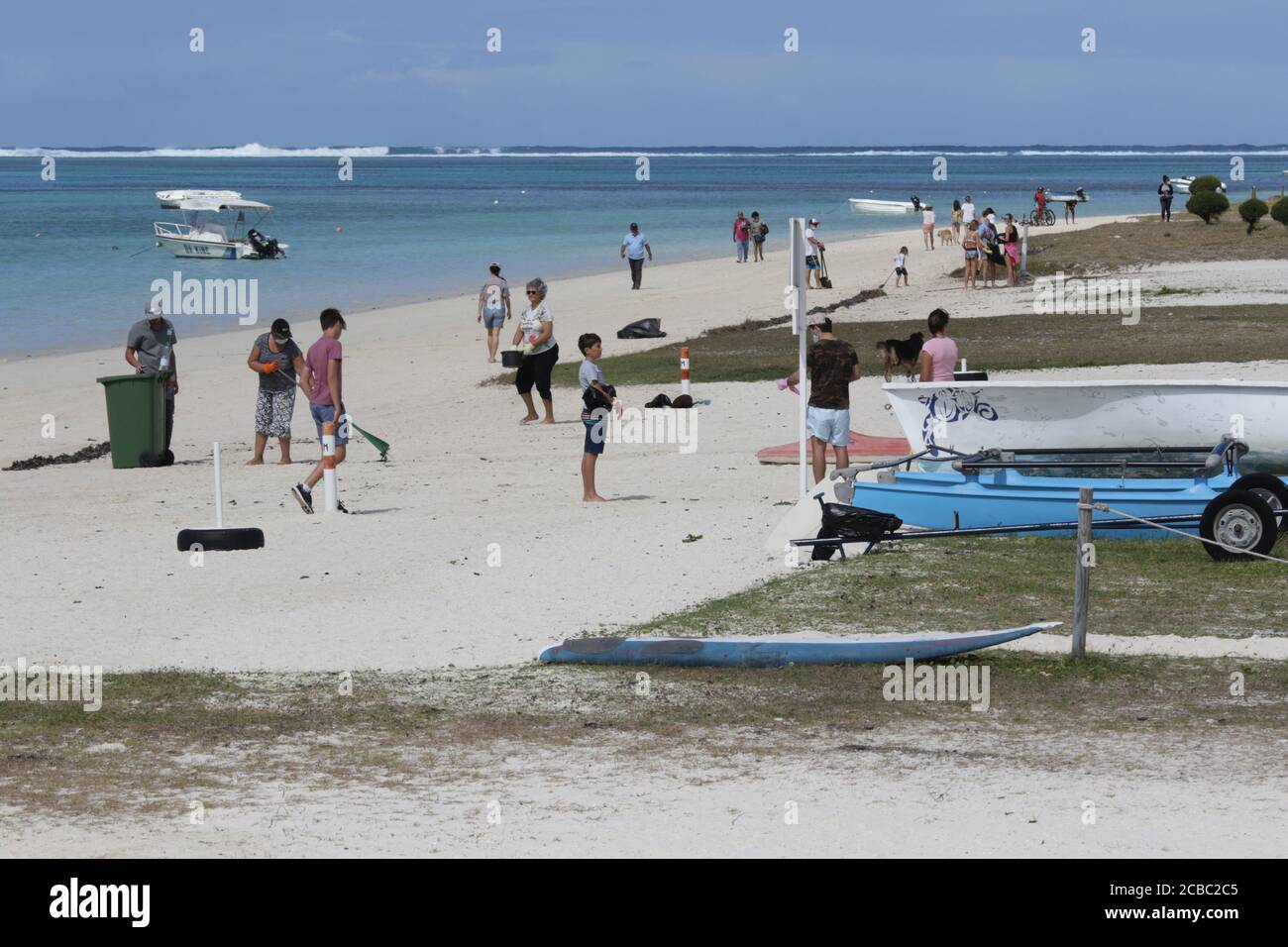 MV Wakashio oil spill Stock Photo - Alamy