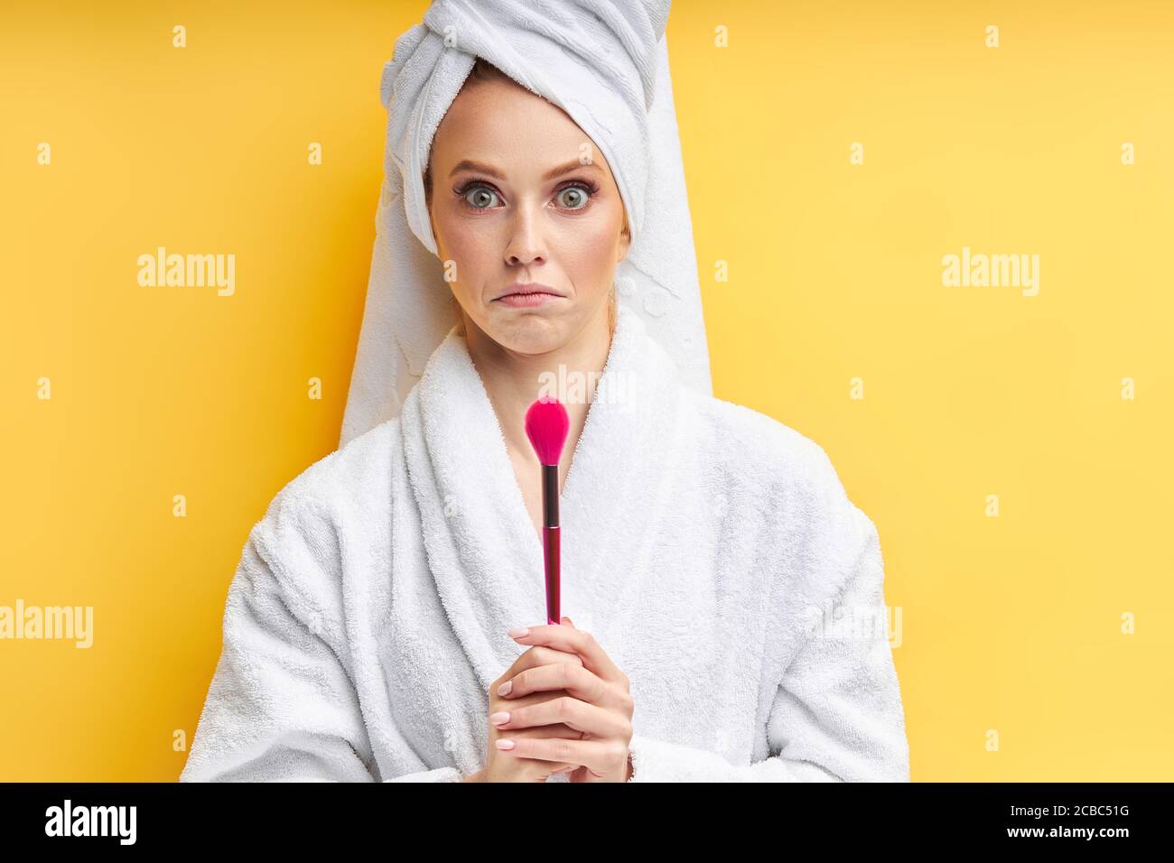 Perplexed human face hi-res stock photography and images - Alamy