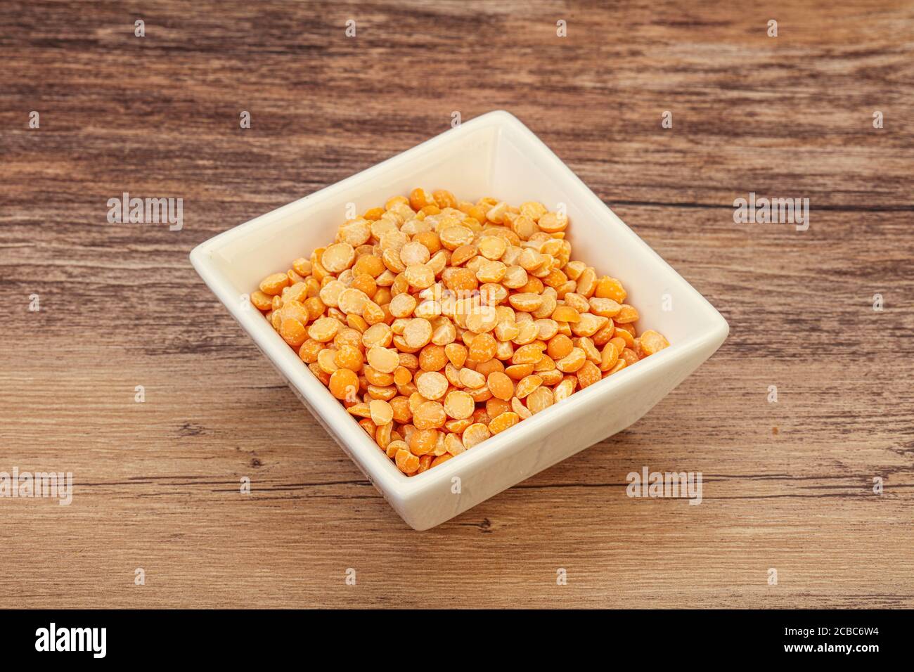 Dry peas for cooking in the bowl Stock Photo - Alamy