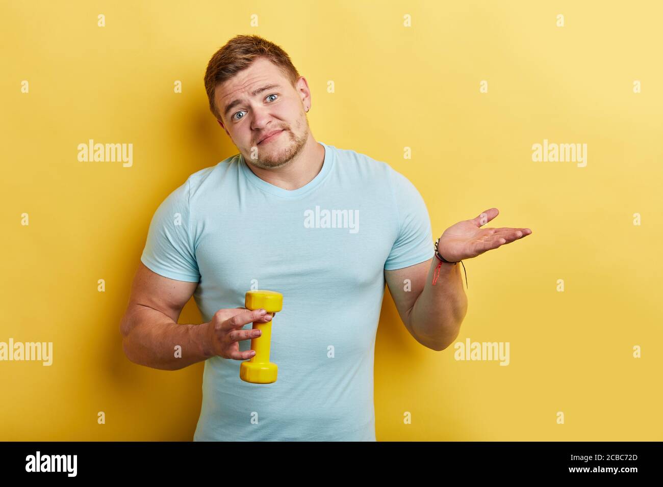 Strong man woman posing bodybuilding hi-res stock photography and ...