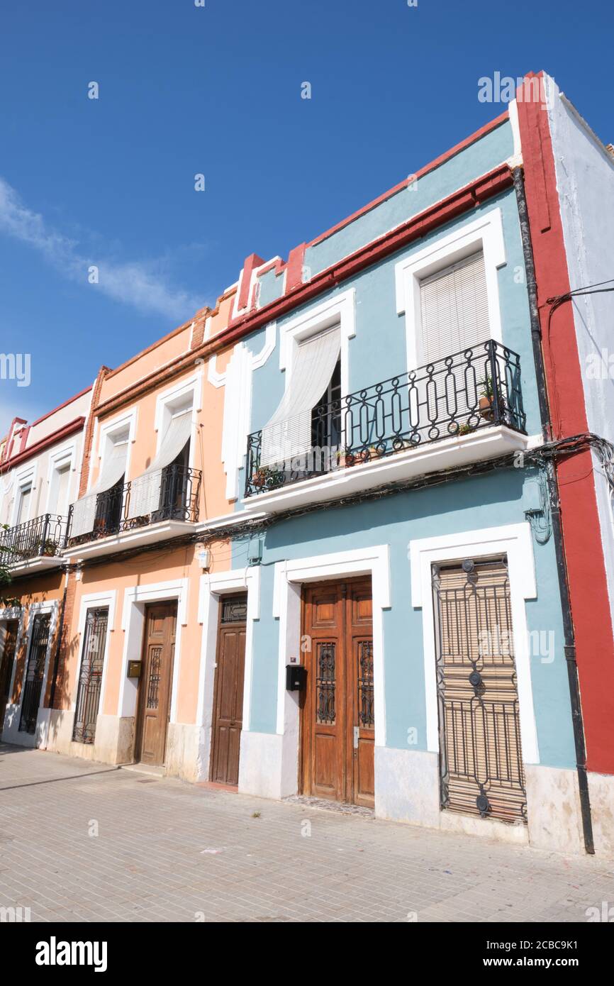 Valencia and colourful houses hi-res stock photography and images - Alamy