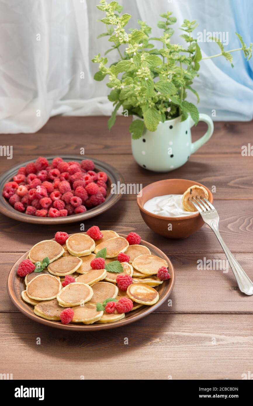 Homemade cereals mini pancake yogurt hi-res stock photography and ...