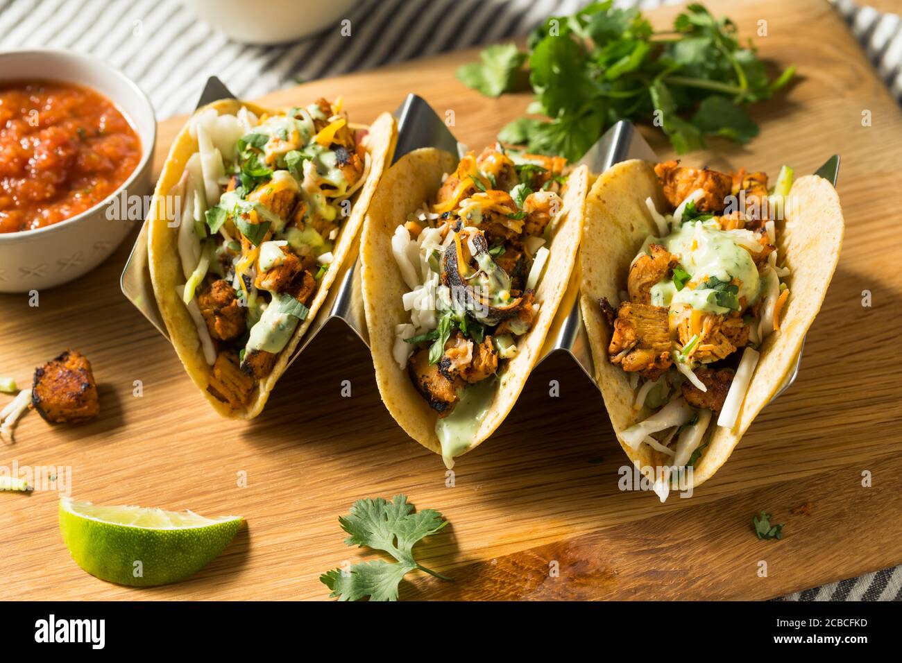 Authentic mexican street tacos hi-res stock photography and images - Alamy