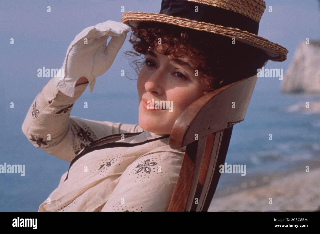 London. UK. Jennifer Ehle as Constance Lloyd Wilde and Jude Law as Lord ...