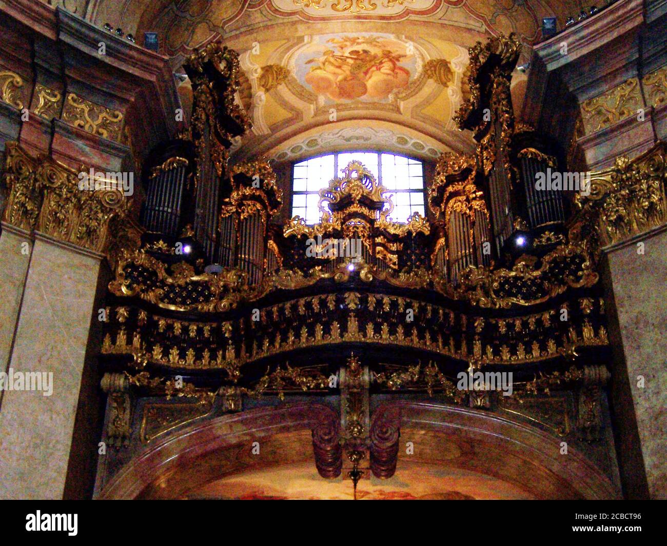 Vienna Peterskirche Pipe Organ Stock Photo - Alamy
