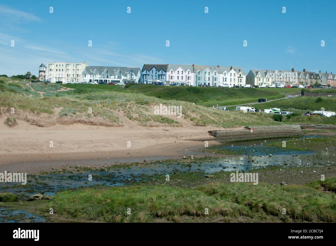 River meander uk hi-res stock photography and images - Alamy