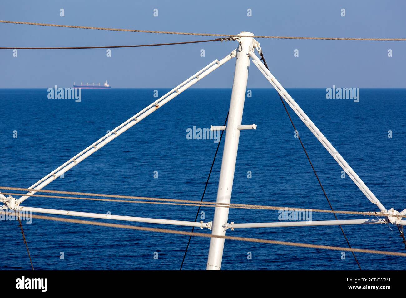 Catenary support mast hi-res stock photography and images - Alamy