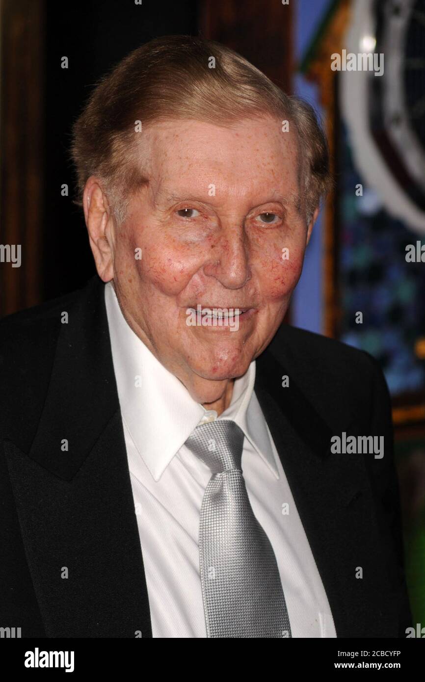 NEW YORK - JUNE 07: CEO of Viacom Sumner Redstone attends the 63rd ...