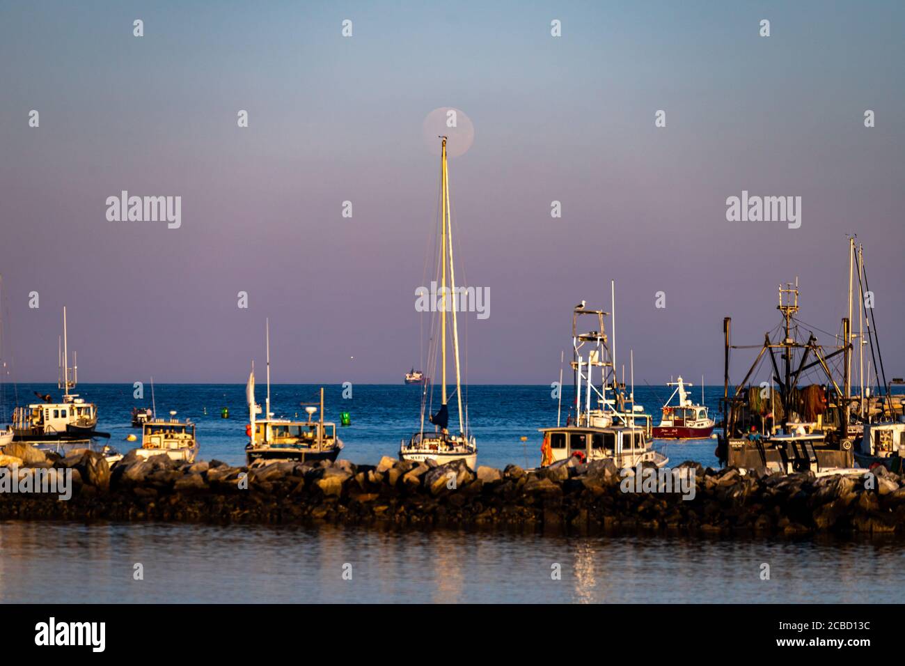 Cargo ship in full moon hi-res stock photography and images - Alamy