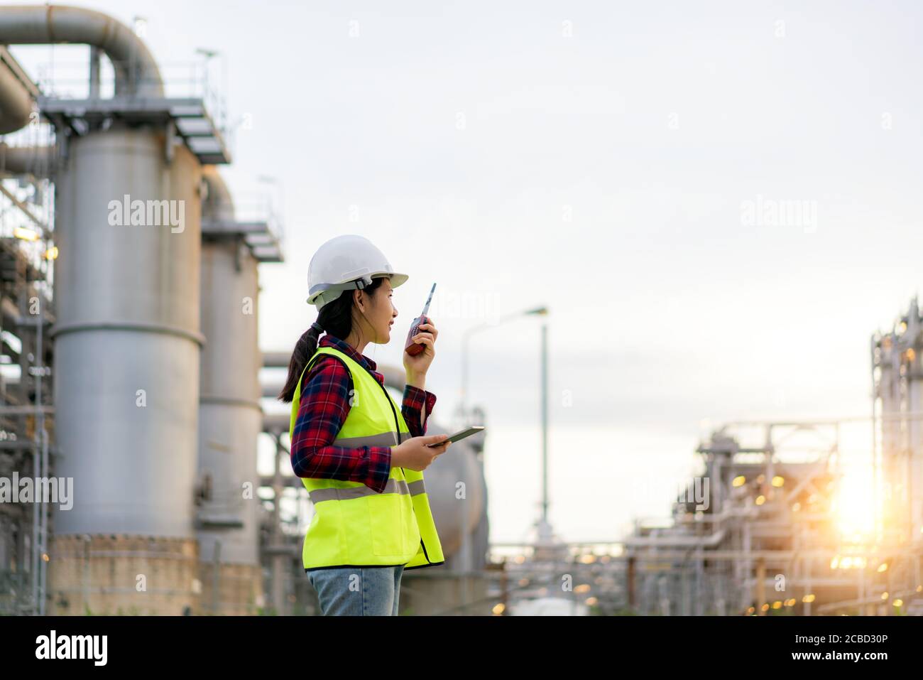 Civil engineering woman hi-res stock photography and images - Alamy