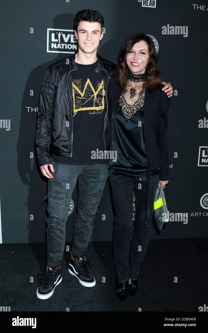 LOS ANGELES - JAN 4: Dylan Young and Finola Hughes at the Art of ...
