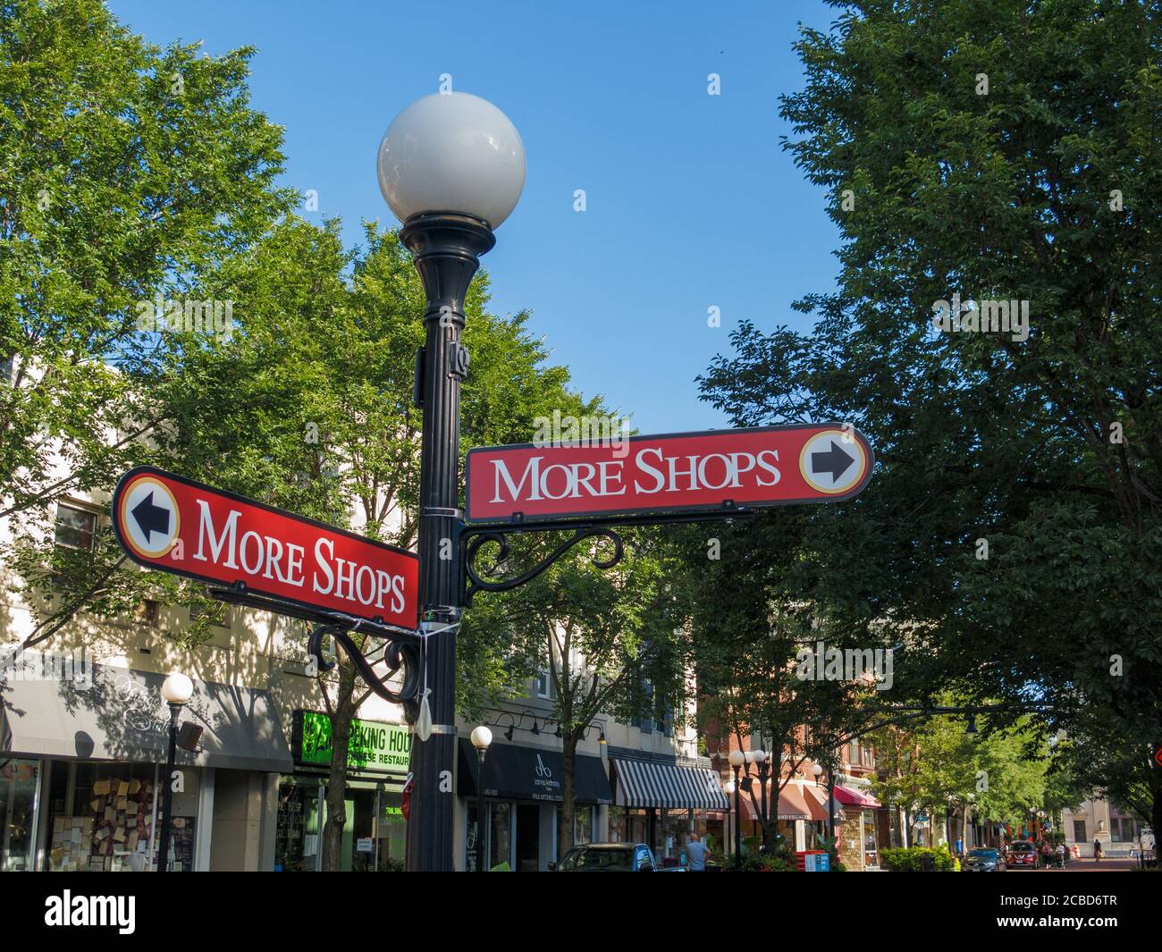 Signs directing to more shops, downtown Oak Park, Illinois Stock Photo ...