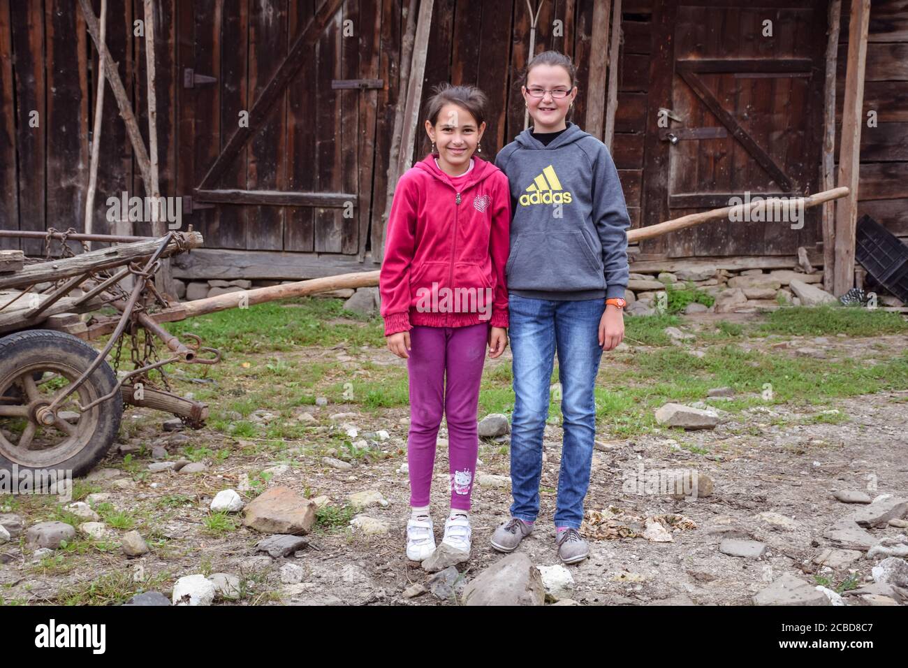 Rural life romania hi-res stock photography and images - Alamy