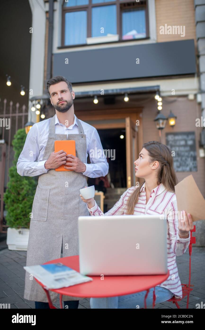Woman complain restaurant hi-res stock photography and images - Alamy