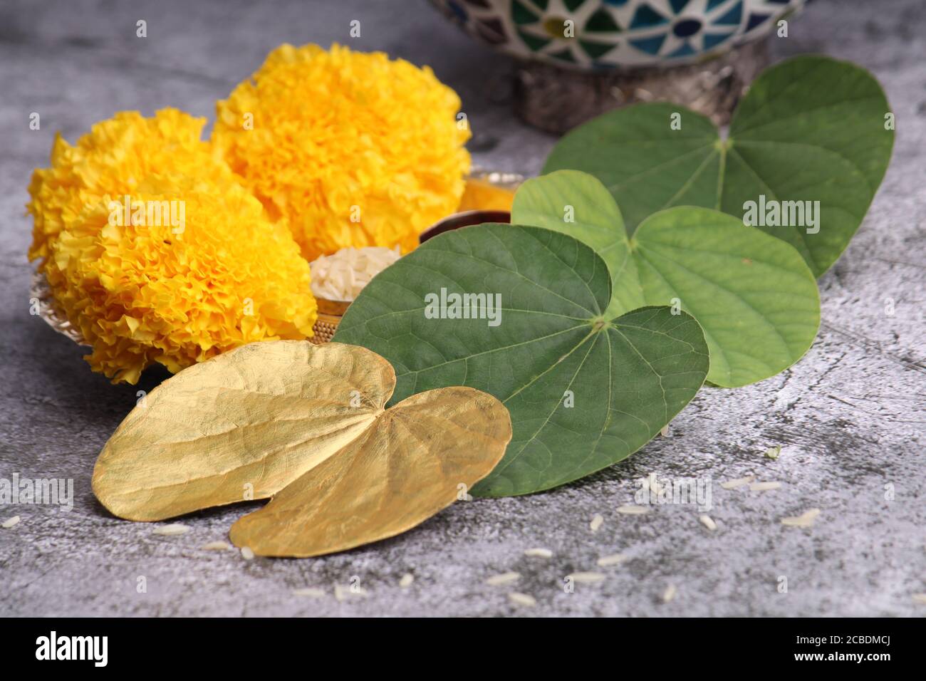 Dussehra or Vijaya dashami greeting card. Green leaf golden, colord ...