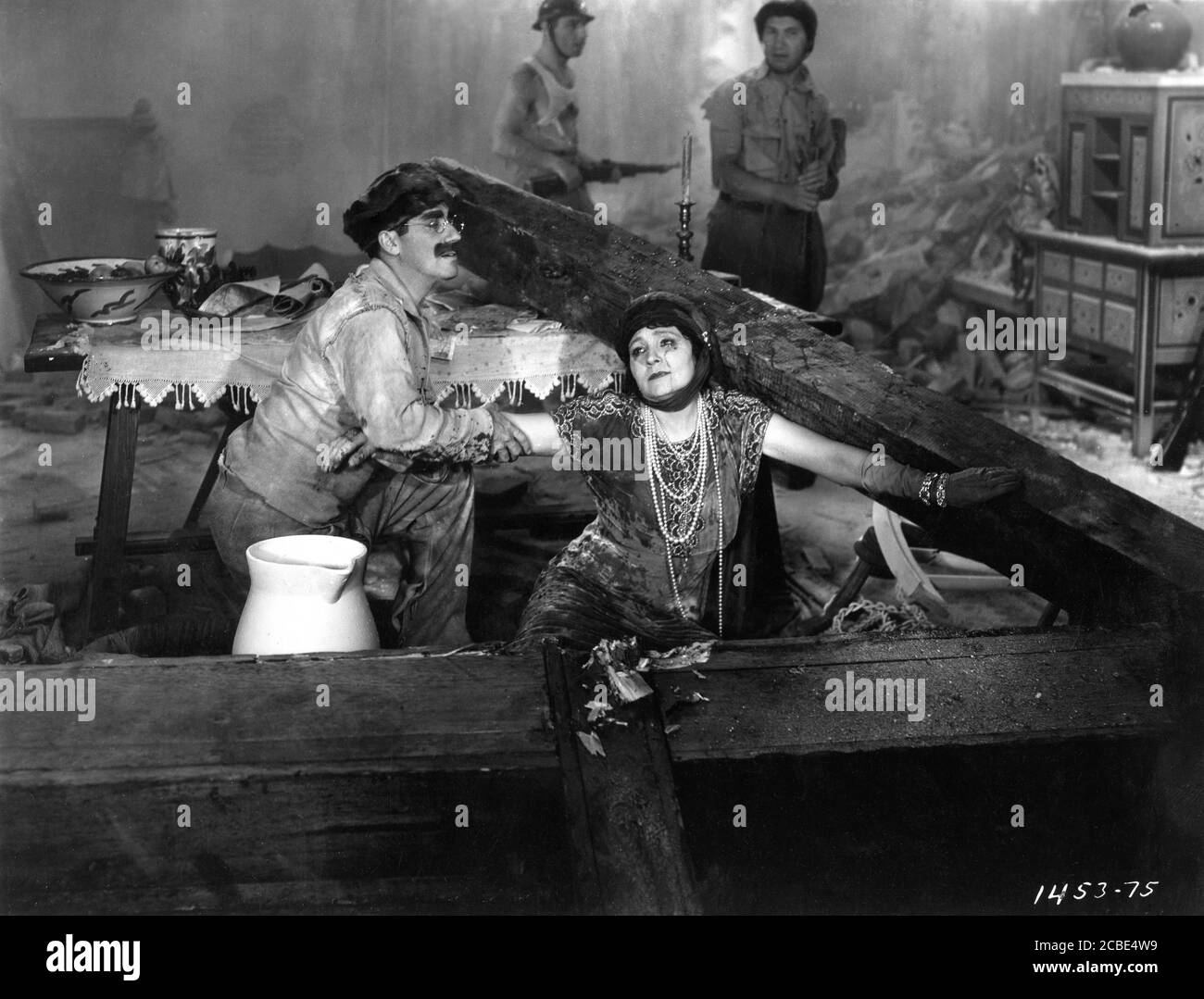 Duck soup 1933 marx brothers groucho marx hi-res stock photography and ...
