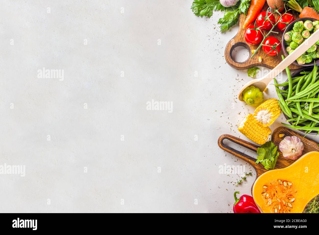 Autumn cooking background. Organic autumn harvest vegetables, raw vegan ...