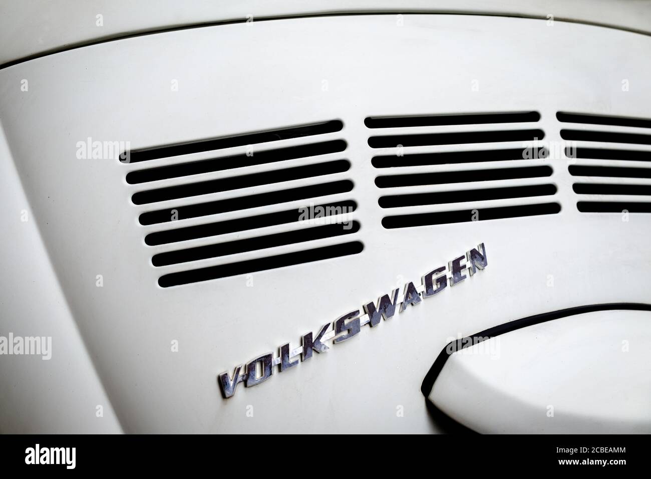 Vw logo hi-res stock photography and images - Alamy